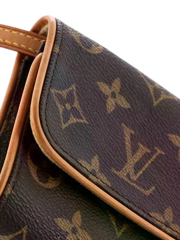 LOUIS VUITTON Twin Handbag Monogram Canvas Pm Crossbody Bag