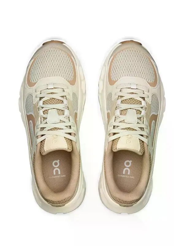 On Cloudtilt Arc Sneakers