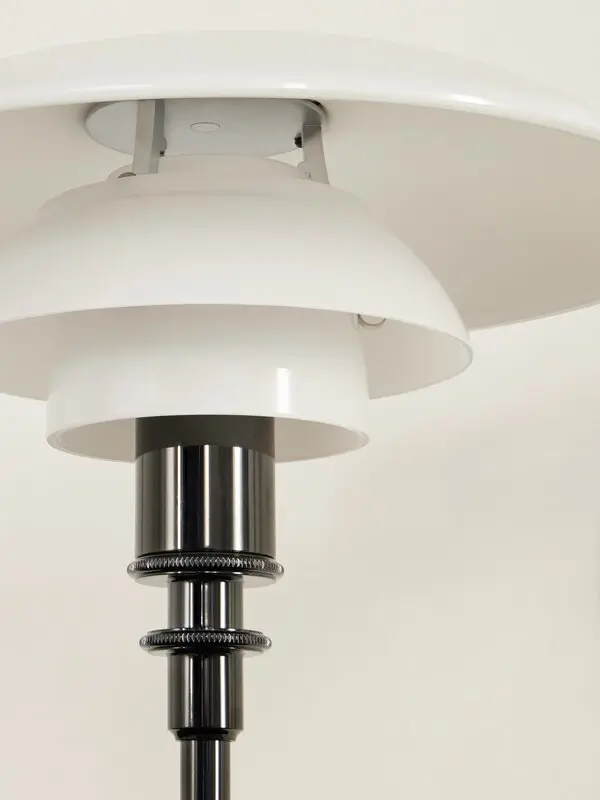 Louis Poulsen Ph 2/1 Table Lamp