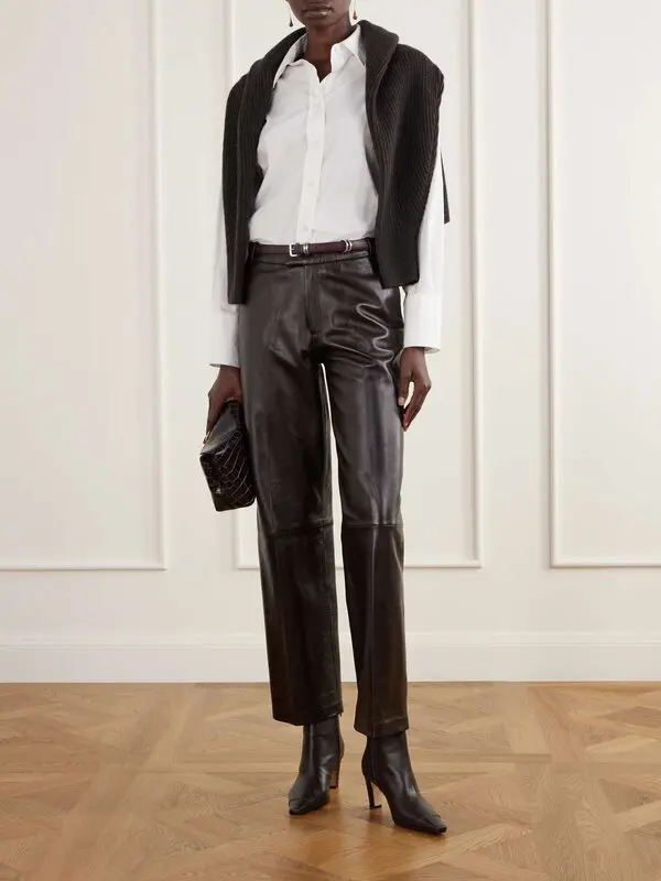 Manolo Blahnik Vivecal 70 Leather Ankle Boots