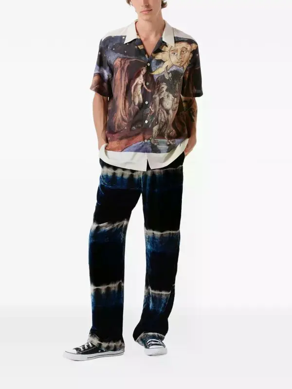 ENDLESS JOY Minotaurmachia Border Short-sleeve Shirt