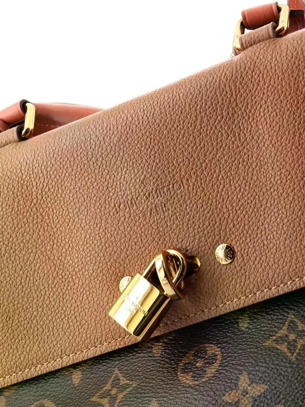 LOUIS VUITTON Venus Handbag Monogram Canvas And Leather Satchel - Neutrals