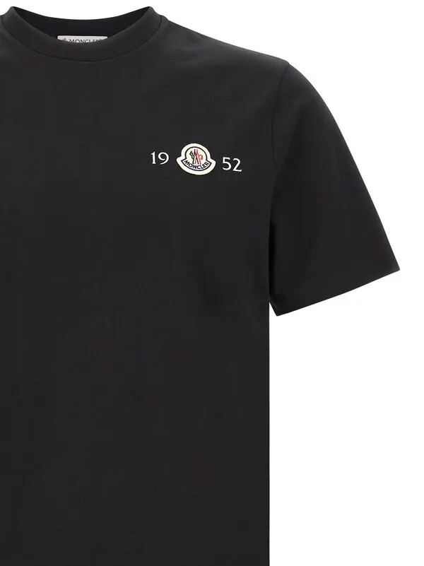 Moncler Logo Patch T-shirt - Black