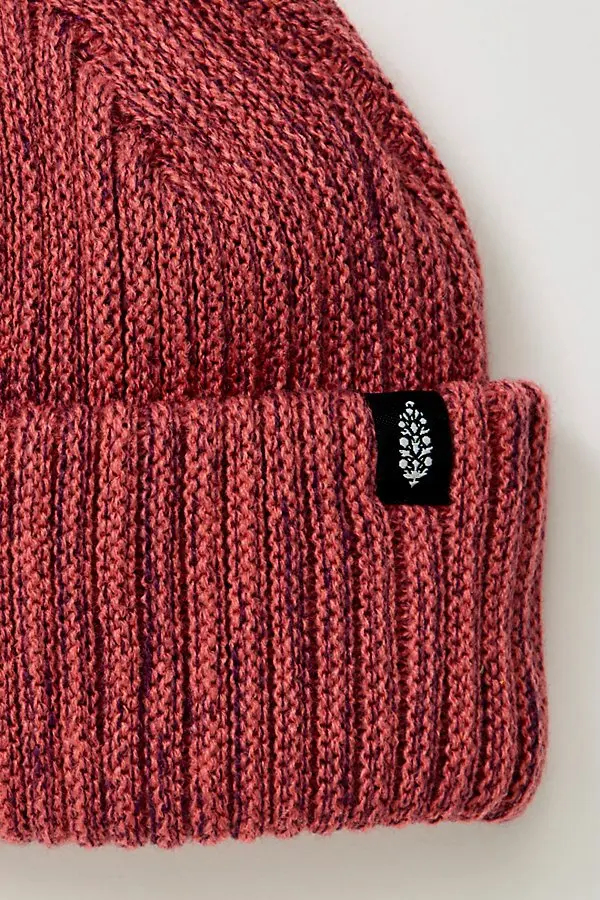 Free People Sonic Space Dye Cuffed Beanie - Strawberry