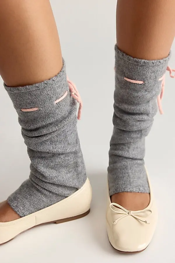 HIGH HEEL JUNGLE Jenna Cozy Bow Leg Warmers - Grey