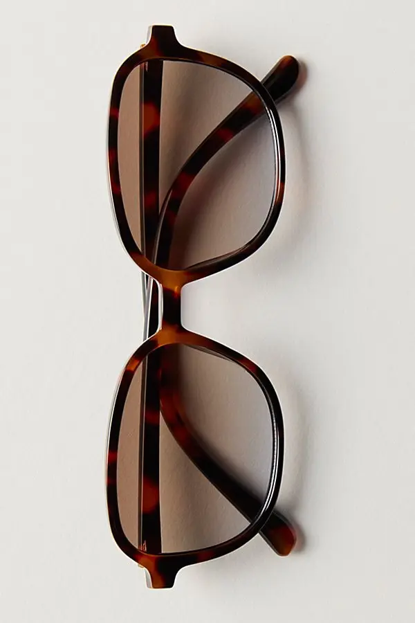 Free People Fade Into You Square Sunglasses - Tort/brown Gradient