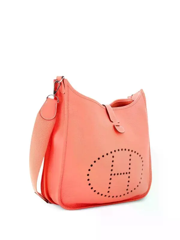 Hermès Evelyne Bag Gen Iii Clemence Gm Crossbody Bag - Pink
