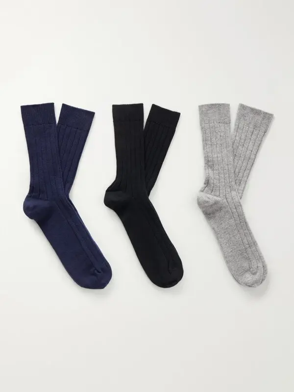 Johnstons Of Elgin Set Of Three Cashmere-blend Socks - Multi