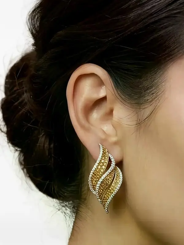 HYT JEWELRY Diamond Leaf Earrings - Silver