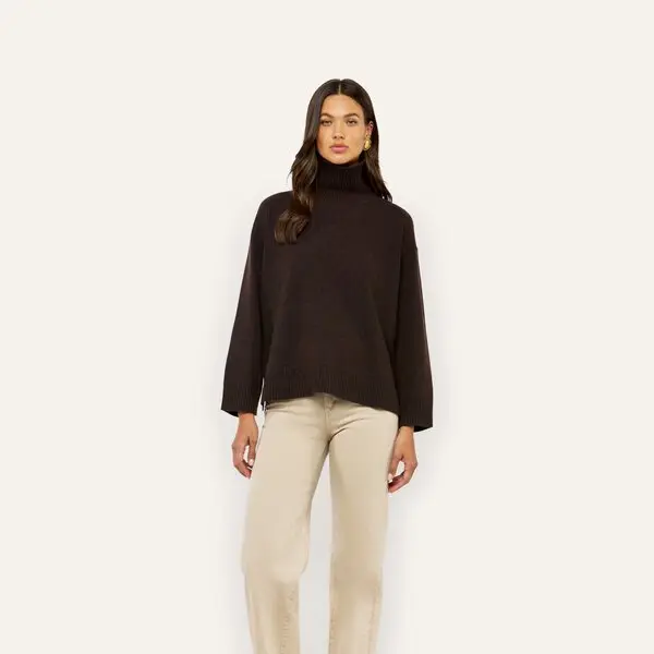 L'AGENCE Selwyn Oversized Turtleneck - Chocolate