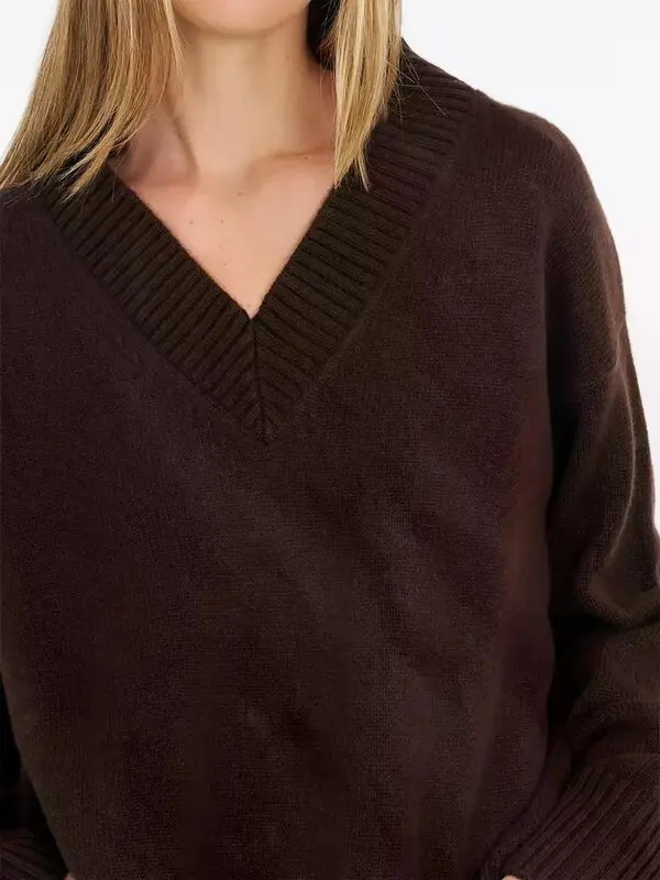 ALICE ARCHER Jake Ryan V-neck Sweater