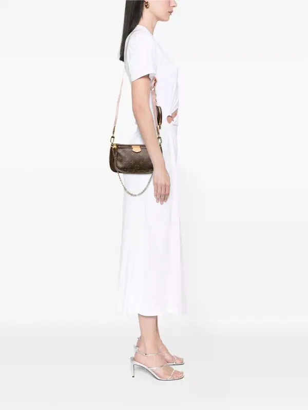 LOUIS VUITTON 2019 Monogram Multi Pochette Accessoires Satchel