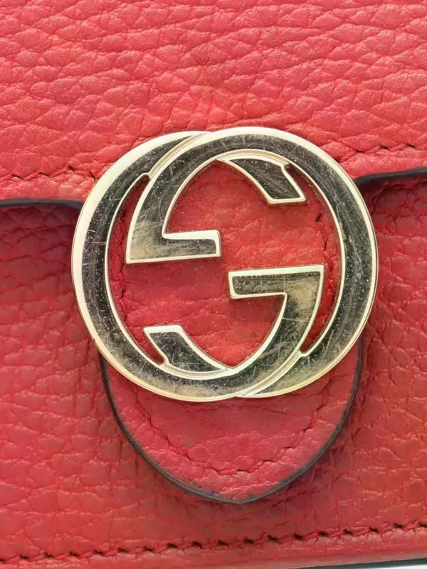 Gucci 2016-2026 Dollar Calfskin Interlocking G Wallet On Chain Crossbody Bag - Red