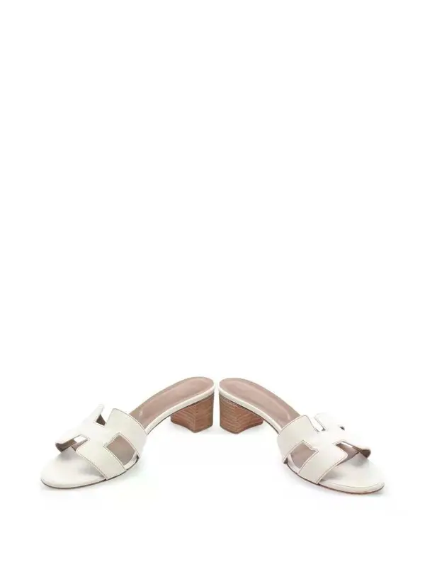 Hermès 2000s Oasis Leather Sandals - White