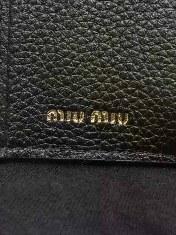 Miu Miu 2020s Vit Daino Trifold Wallet