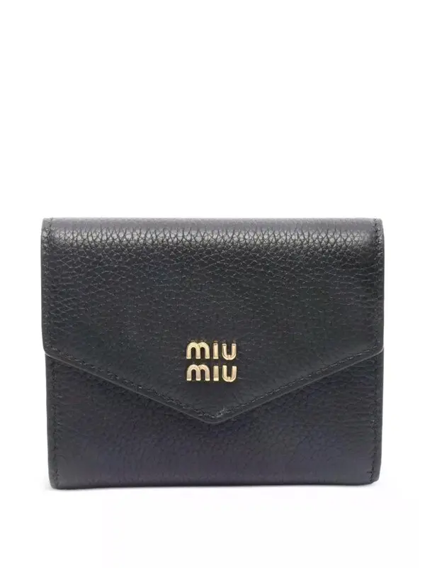 Miu Miu 2020s Vit Daino Trifold Wallet - Black