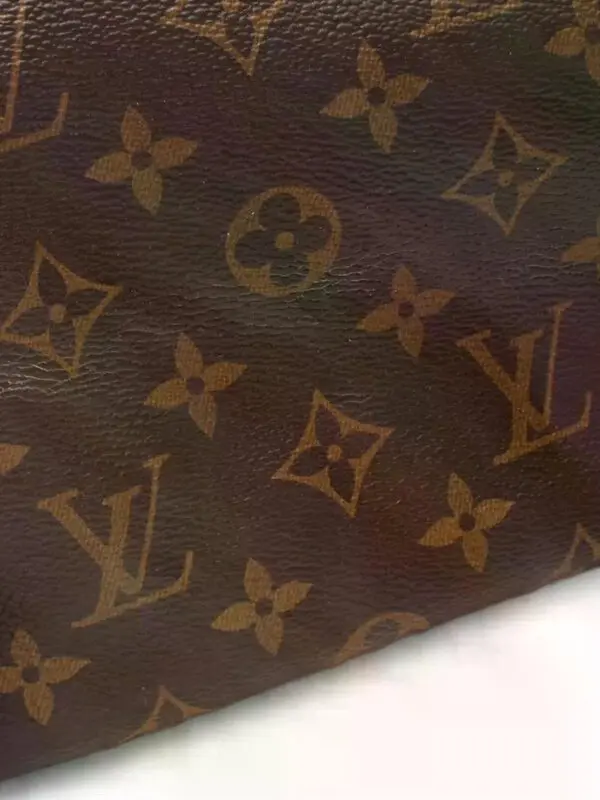 LOUIS VUITTON 2015 Pallas Monogram Handbag
