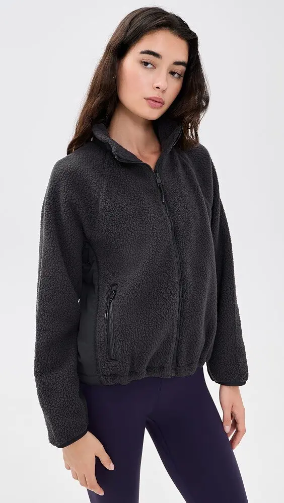 Vuori Alpine Jacket - Black