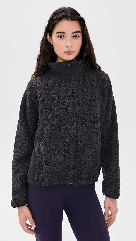 Vuori Alpine Jacket - Black