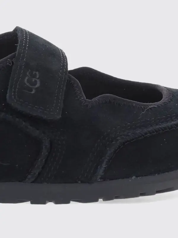UGG Sneakers