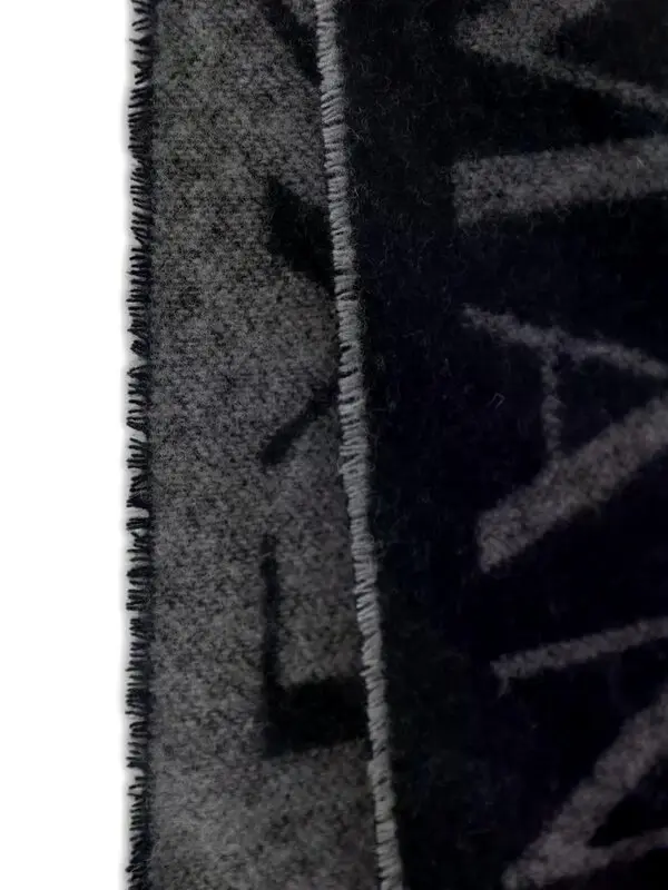 Armani Exchange Logo-intarsia Frayed-edge Scarf - Black
