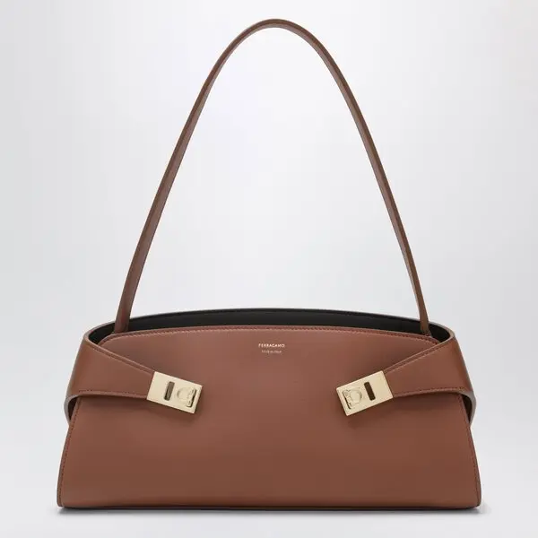 FERRAGAMO Hug East-west Shoulder Bag Cognac/dark