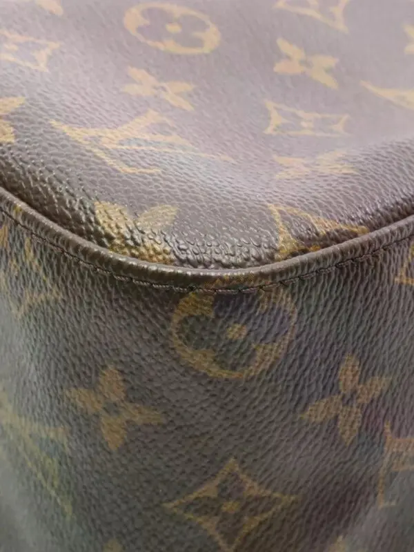 LOUIS VUITTON 2003 Mm Monogram Looping Shoulder Bag
