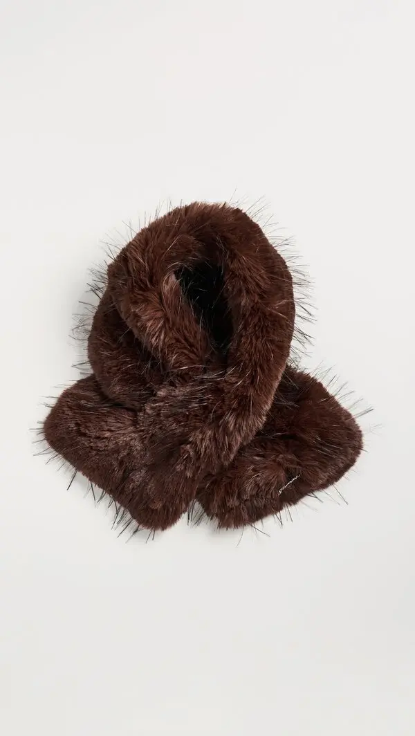 GANNI Straight Pile Faux Fur Stola