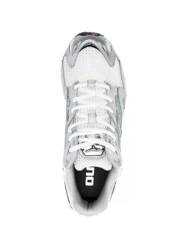 Mizuno Wave Rider 10 Sneakers