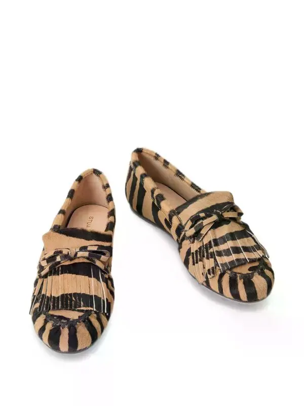 STUART WEITZMAN Britt Fringe Loafers
