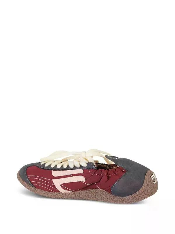 PURAAI 9.01 Corsa Leather-trim Low-top Sneakers