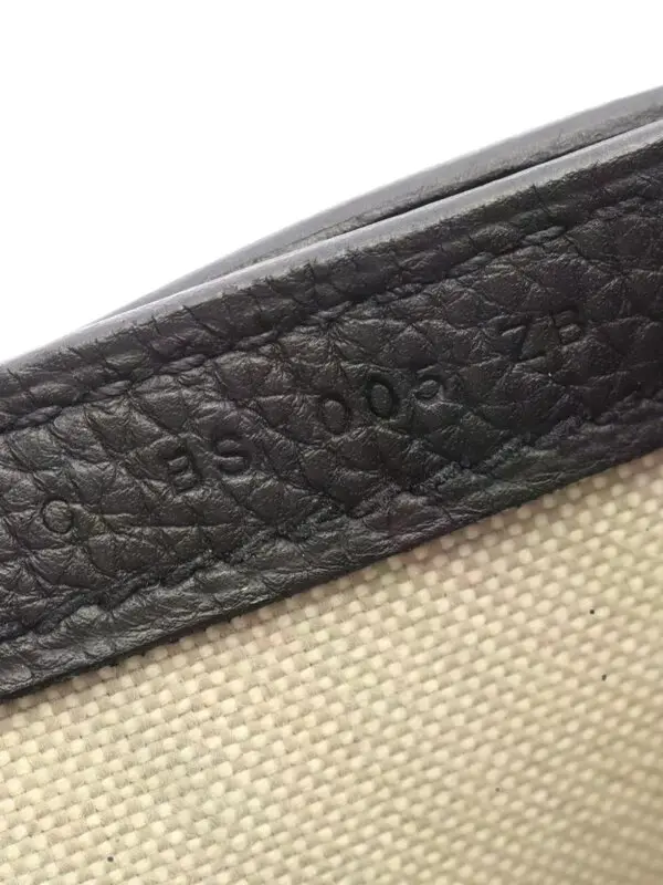 Hermès 2018 Steep Messenger Bag - Black