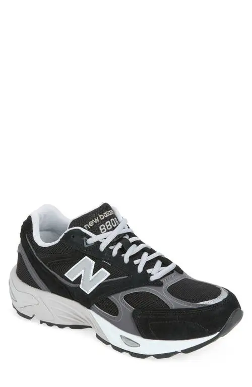 NEW BALANCE Gender Inclusive 880r Running Shoe