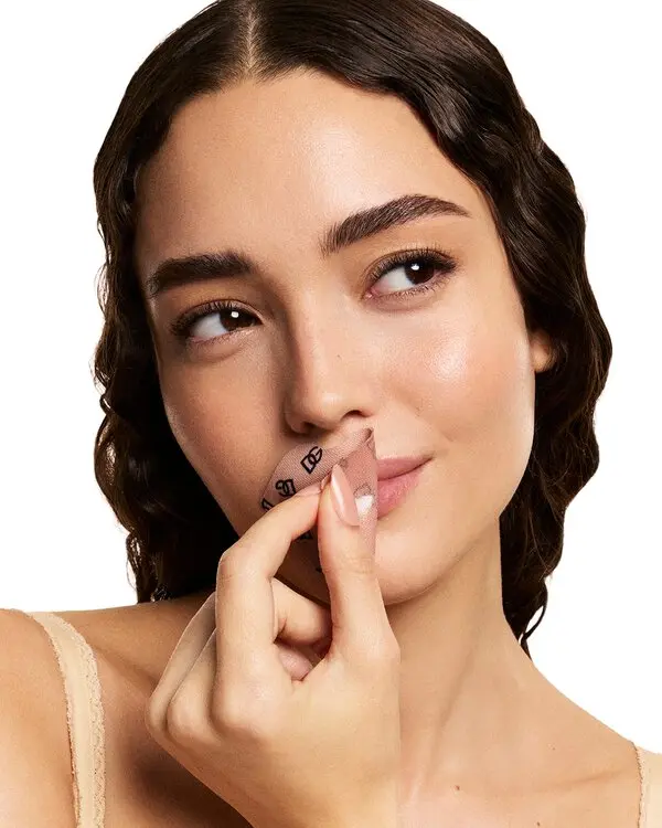 Dolce & Gabbana Nouri Kiss Petal Lip Patches
