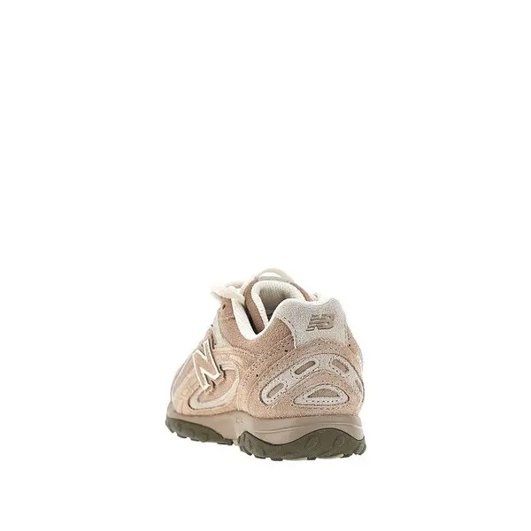 NEW BALANCE 204l Sneakers - Brown
