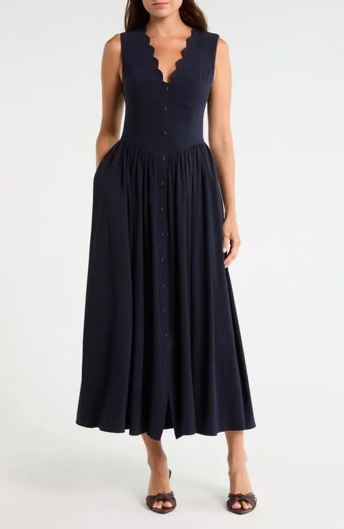 Avec Les Filles Scallop Stretch Crepe Maxi Dress