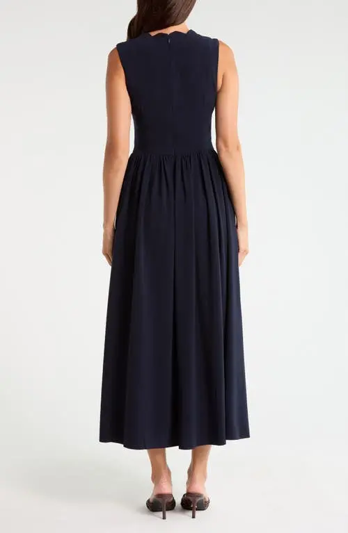 Avec Les Filles Scallop Stretch Crepe Maxi Dress