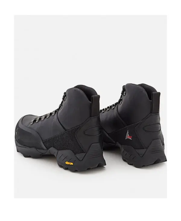 ROA Round-toe Lace-up Boots
