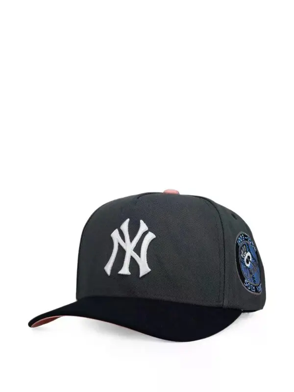 Mitchell & Ness New York Yankees Snapback Hat