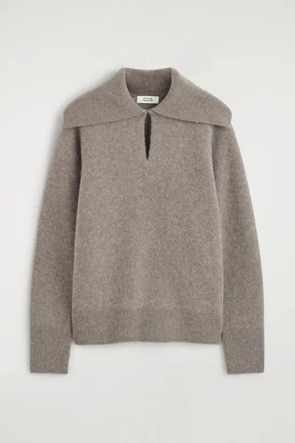 Cos V-detail Cashmere Mock-neck Sweater - Beige
