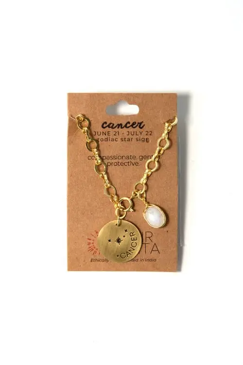 FAIR ANITA Zodiac Star Sign Necklacetaurus