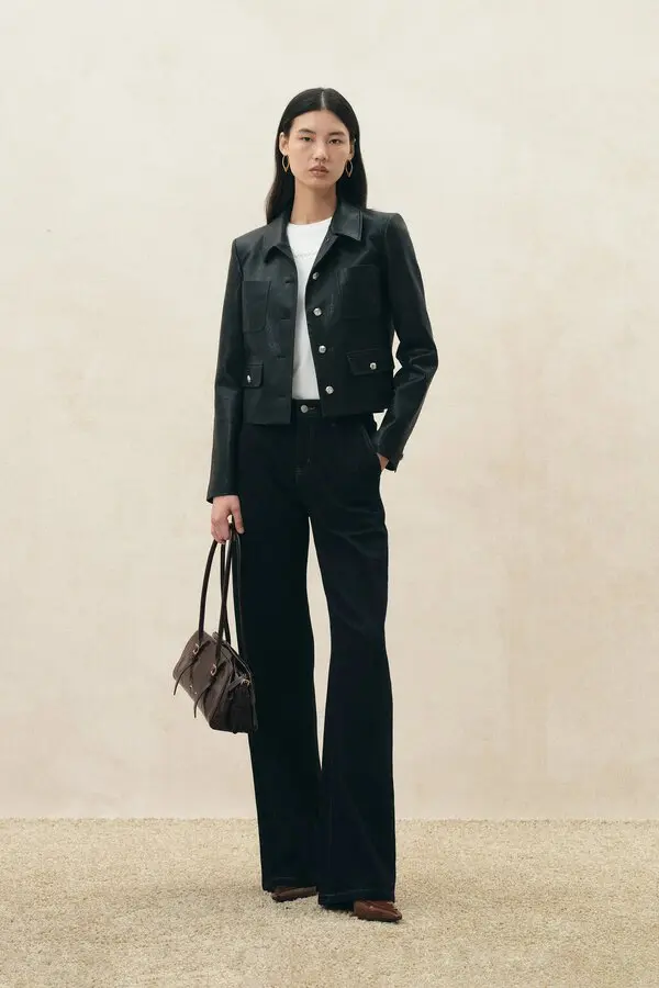 Fabrique Shay Tailored Cropped Blazer In Vegan Leather