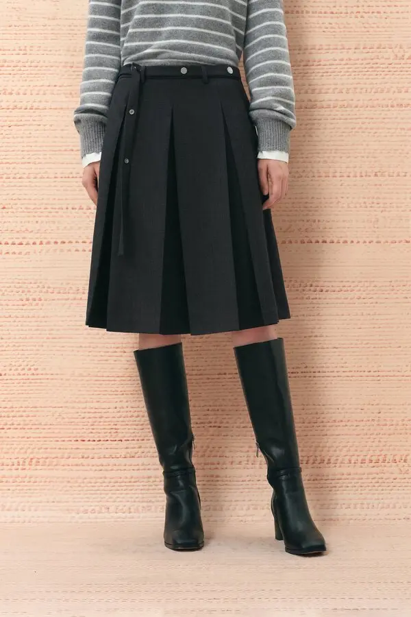 Fabrique Alaia Belted Pleated Midi Skirt In Wool Blend
