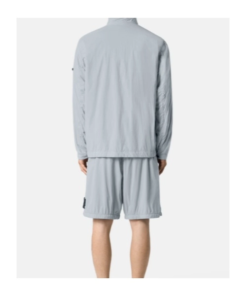 Stone Island Loose-wide-leg-fit Jogger Shorts With Zip Pockets