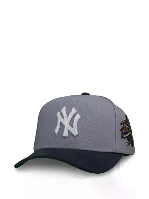 Mitchell & Ness New York Yankees A-frame Snapback Hat - Grey