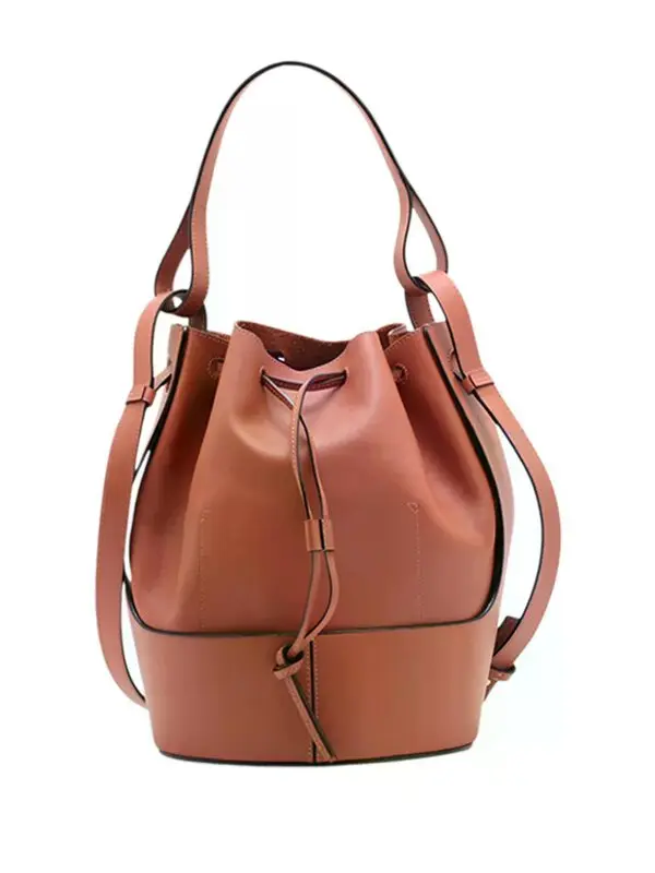 Loewe 2015-2026 Medium Leather Balloon Bucket Bag