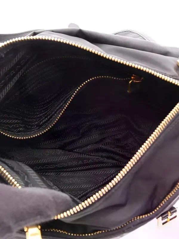 Prada 2010-2026 Tessuto Zip Double Buckle Messenger Bag Crossbody Bag - Black