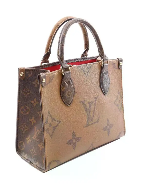 LOUIS VUITTON 2021-2026 Monogram Reverse Giant Onthego Pm Satchel