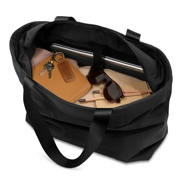 AWAY Featherlight Tote