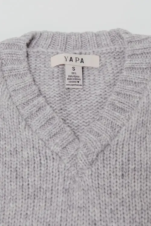 YAPA Raymi Vest - Grey